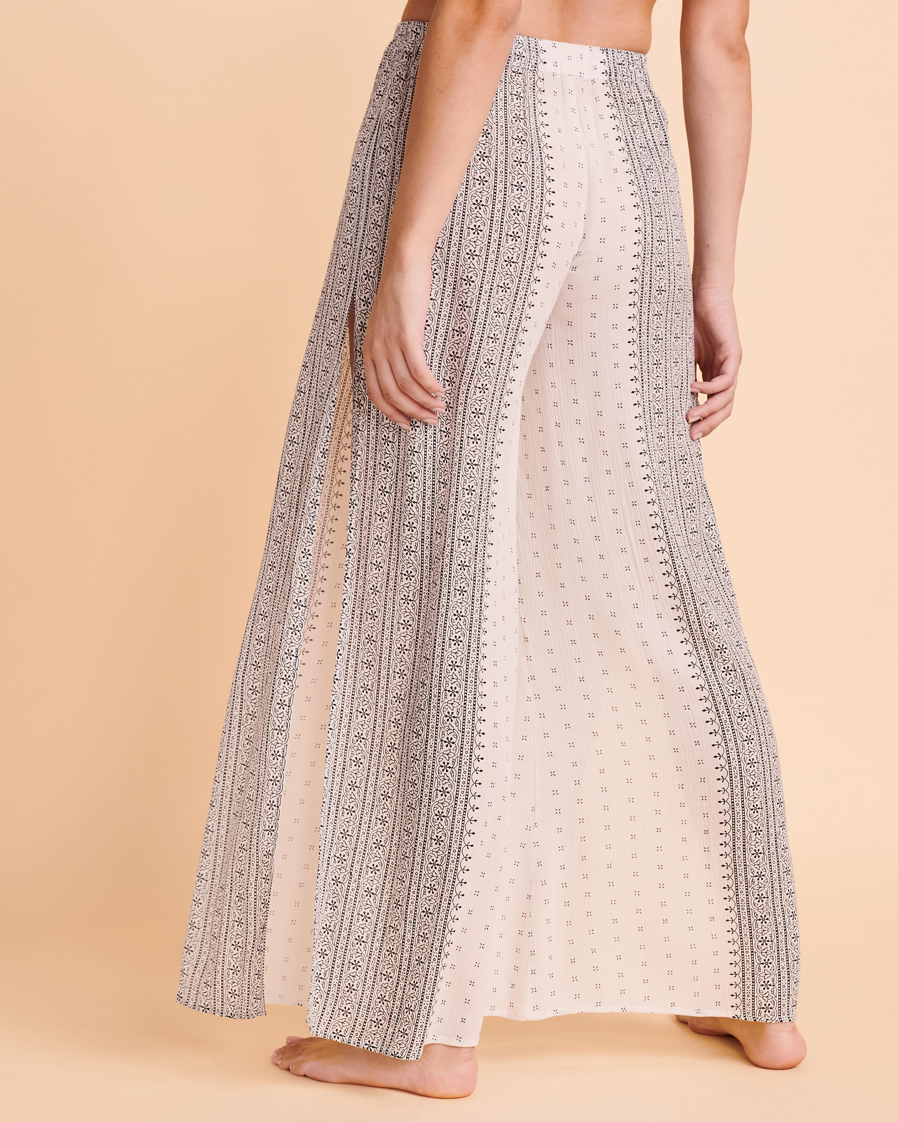 Trendy woman's pants | Bikini Village